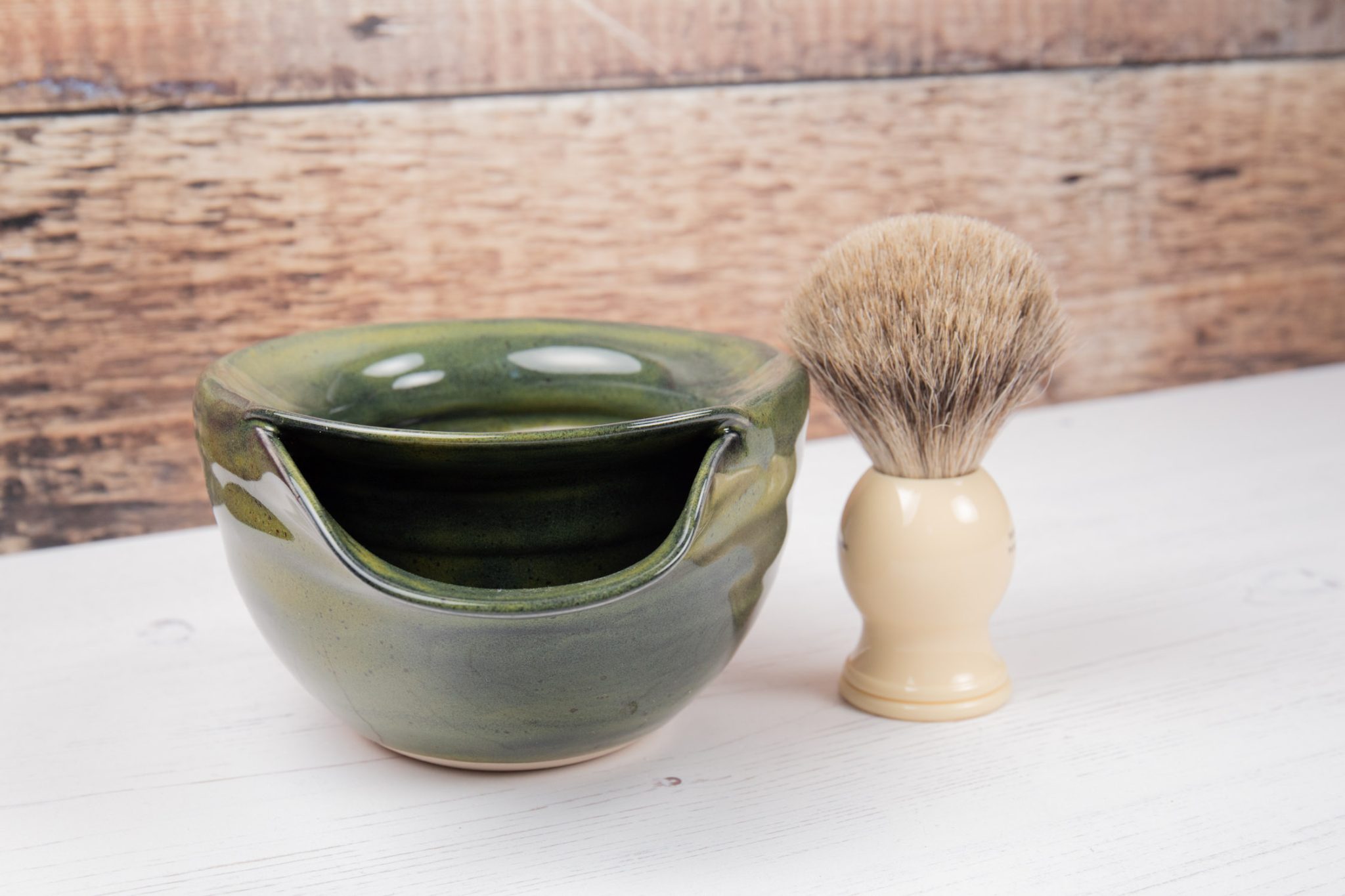 Shaving Scuttle - Spinach Green - Thrown In Stone